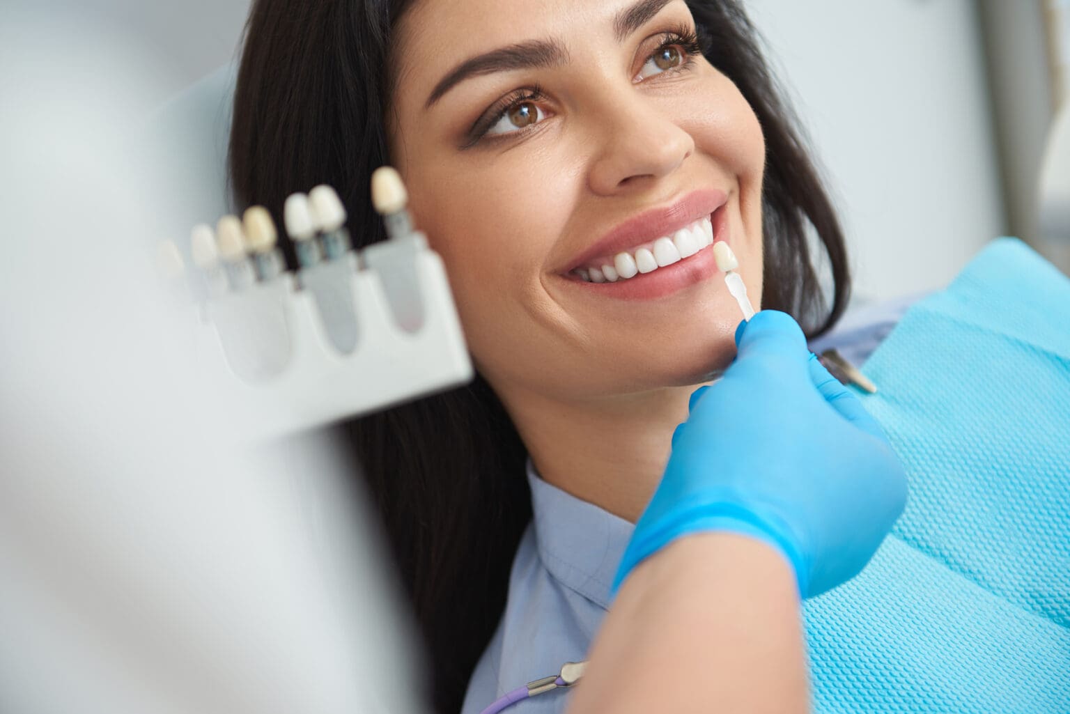 Whitening Your Teeth With Cosmetic Dentistry | DeSanti & Linden Dentistry